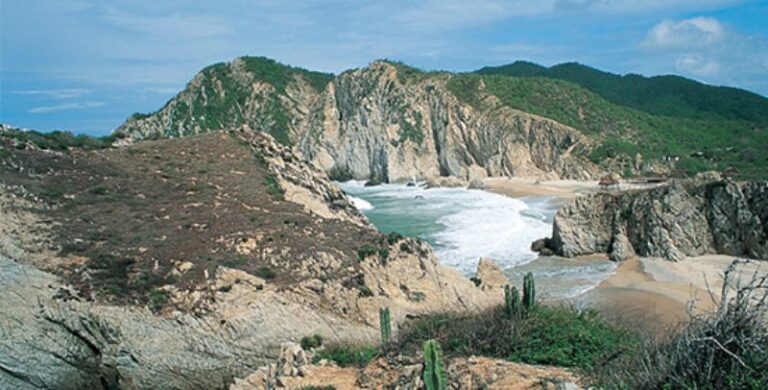 Playas de Michoacán: Las 16 más bonitas, limpias y queridas