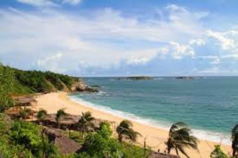 Playas de Michoacán: Las 16 más bonitas, limpias y queridas