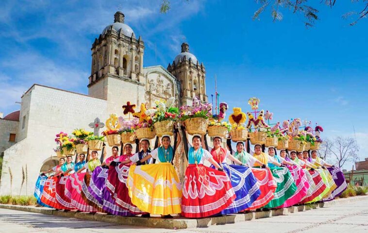 ¿Qué hacer en Oaxaca? Las 13 rutas oaxaqueñas sorprendentes