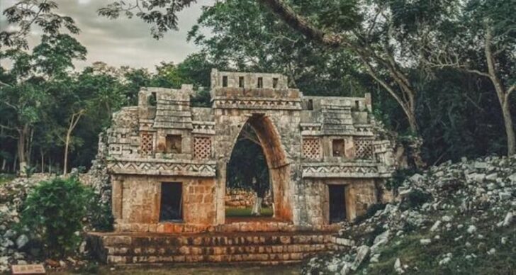 Ruta Puuc: La arqueología más enigmática de Yucatán